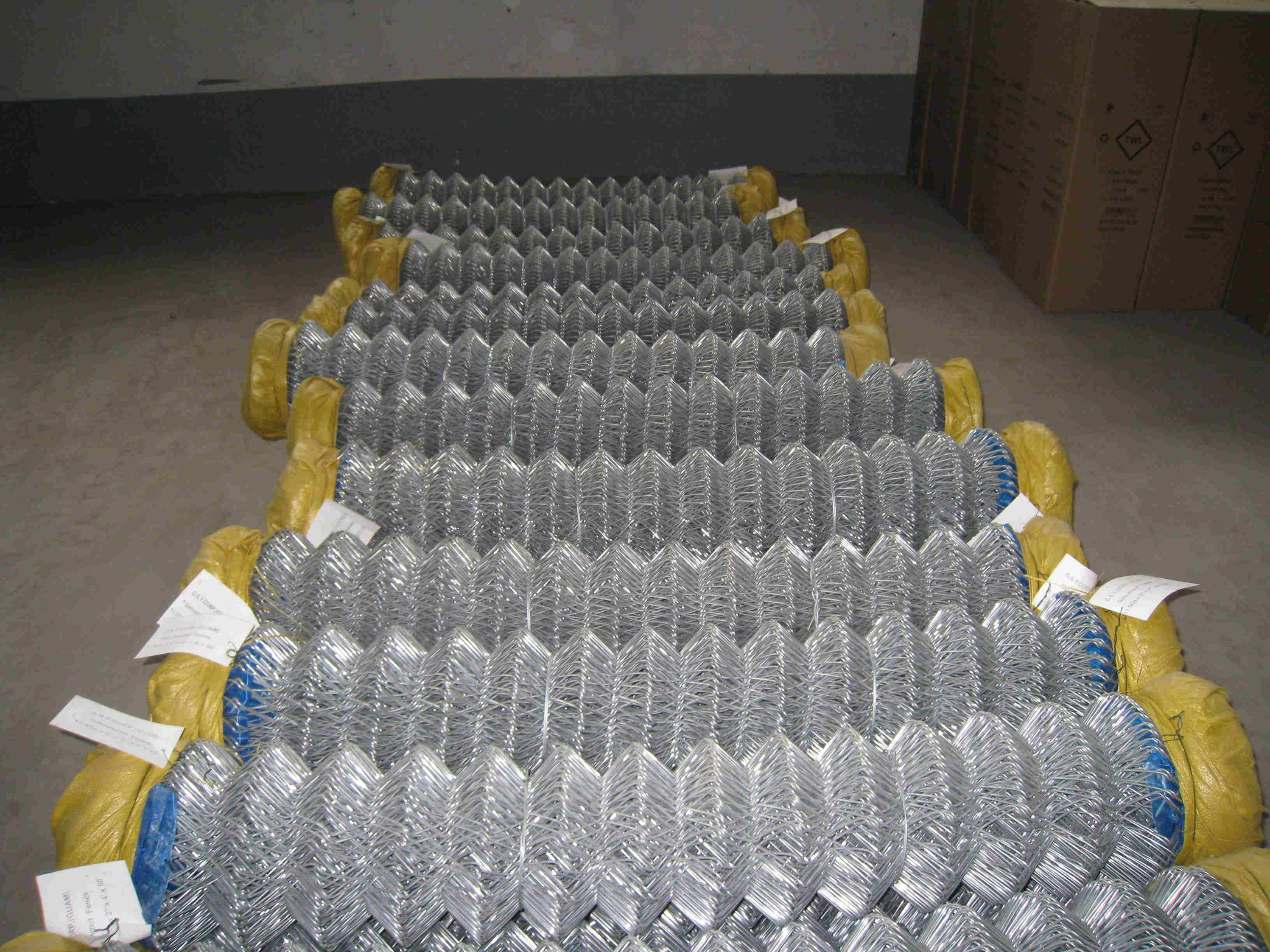 Chain Link Fence - steel wire mesh,panel fence stamping parts Co.,Ltd ...